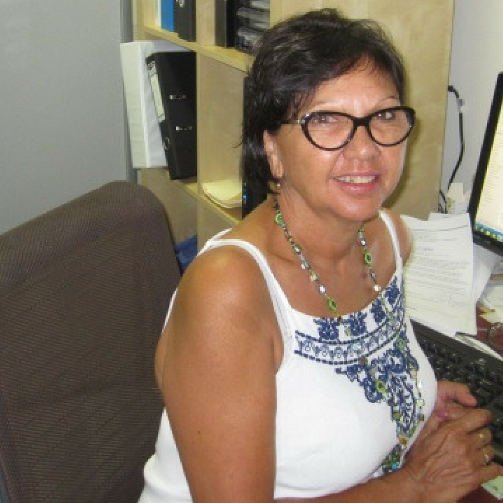 Lorraine Tutton | The Deck